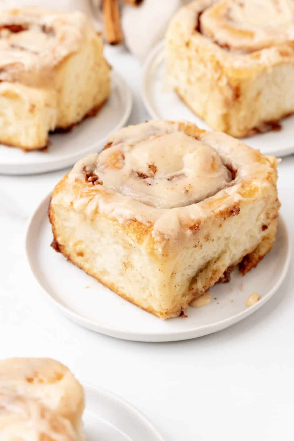 Homemade Maple Cinnamon Rolls Recipe with Icing - One Bowl Bakery